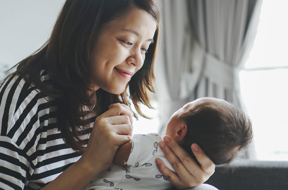 8 Postpartum symptoms no one told you about - Wellframe